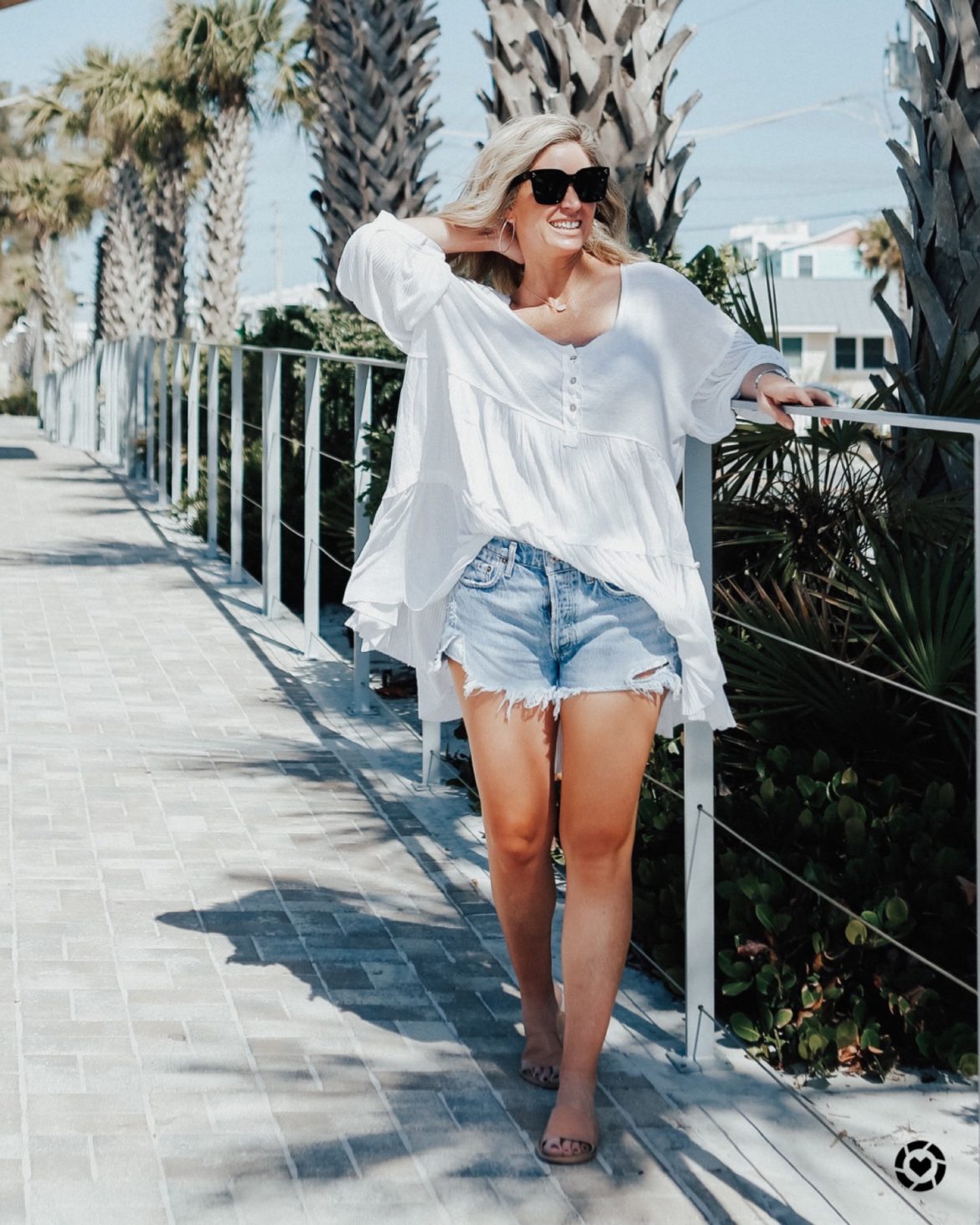 My Favorite Shorts and How to Style Them - Momma Mandy