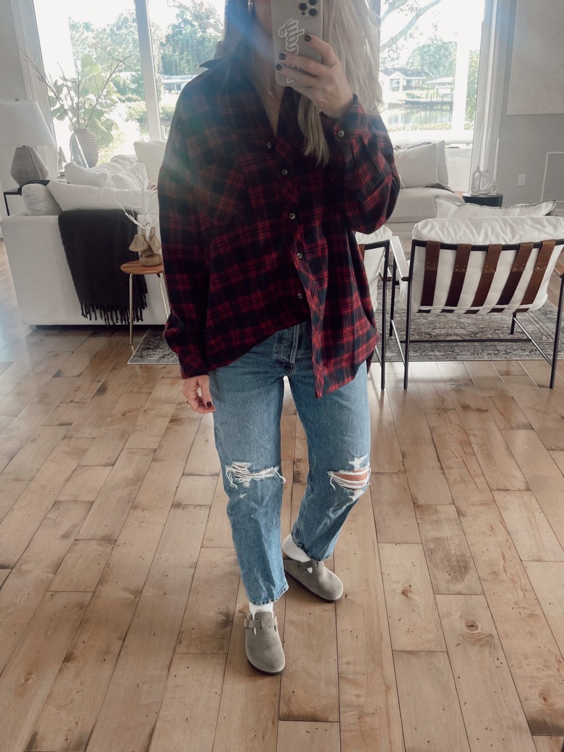 How to Wear Clogs - Momma Mandy