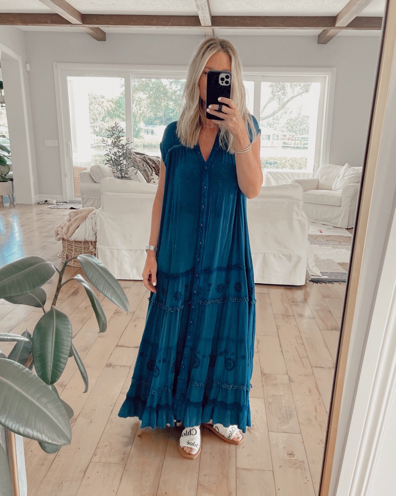 My Favorite Spring Dresses - Momma Mandy